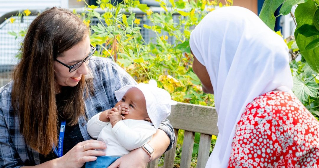 Become a maternity mate volunteer - Parent Action